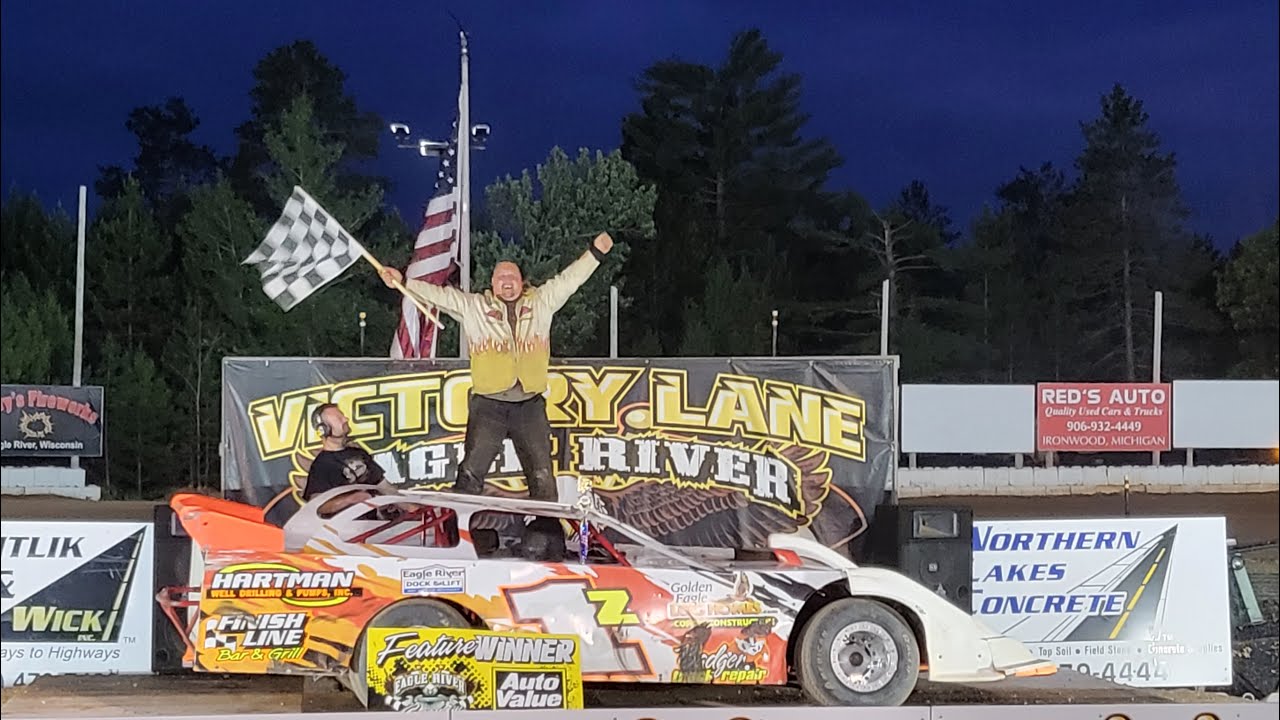 7- 5- 22 LATE MODEL FEATURE with Jason Zdroik making a last corner pass ...