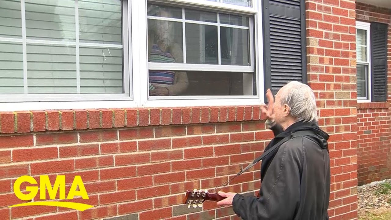 Man sings outside nursing home window to longtime girlfriend l GMA ...