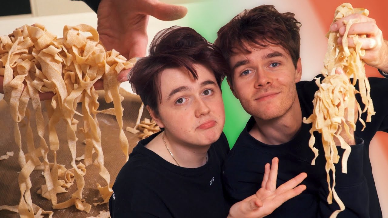 MAKiNG FRESH PASTA (it actually worked) - YouTube