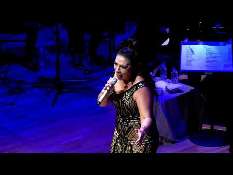 Işın Karaca & İzmir Metropolitan Orkestrası - Hoşgörü