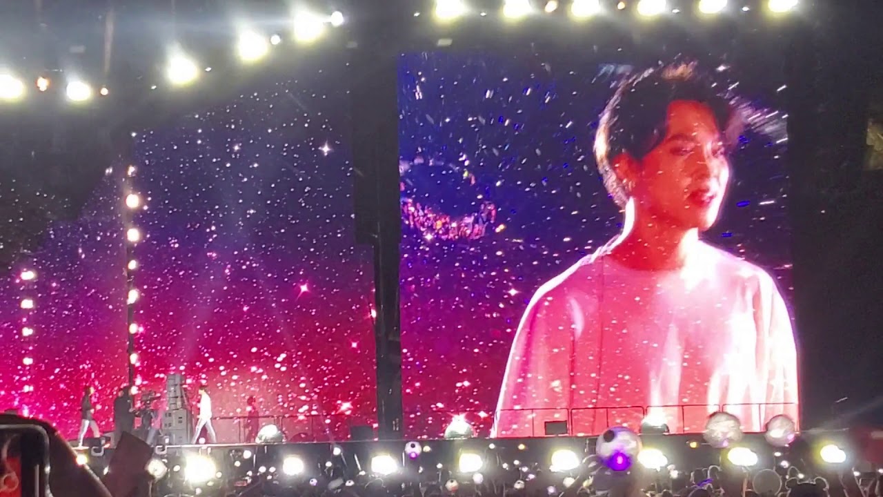 190504 BTS Speak Yourself Tour: Rose Bowl Day 1 - Mikrokosmos and the ...