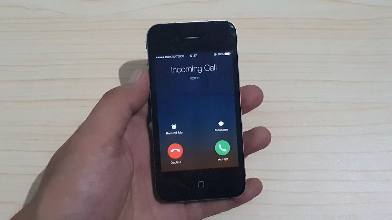 iphone 4S incoming call - YouTube