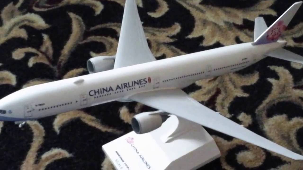 Unboxing Skymarks Models China Airlines Boeing 777-300ER 1:200 W/Gear ...