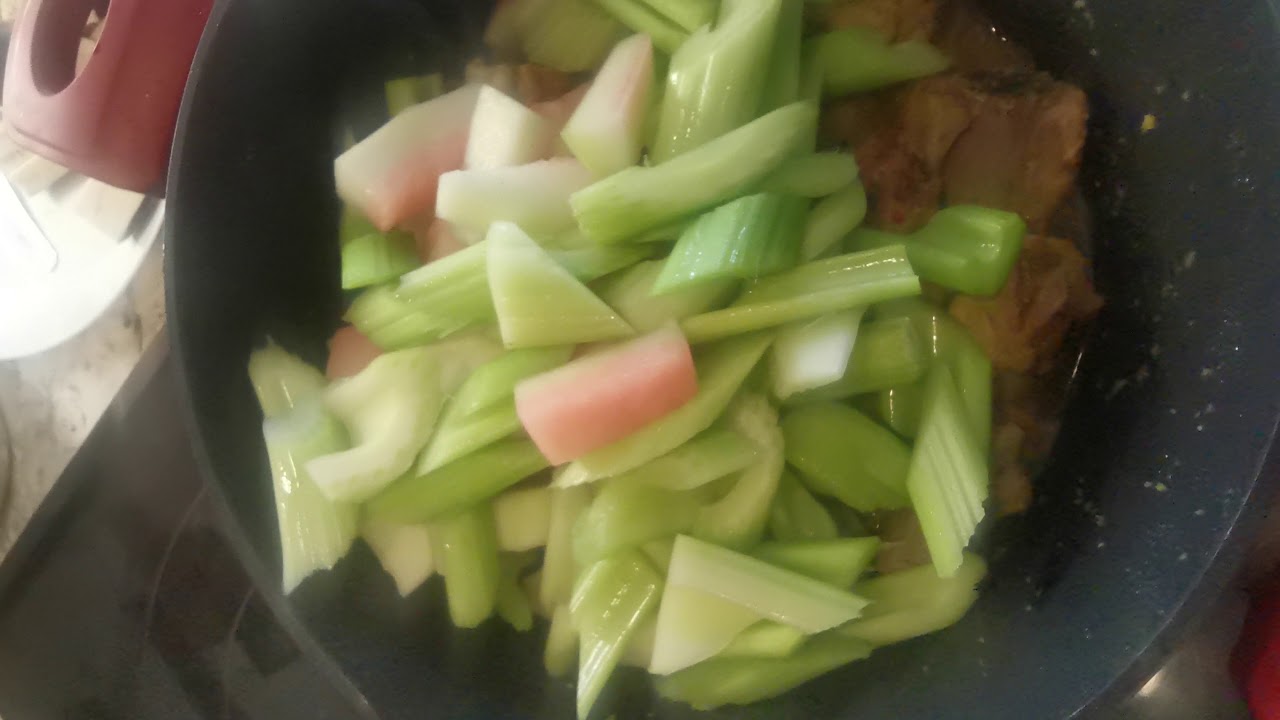 First cambodian "Salaw Machu Kroeung" [Part 2] - YouTube