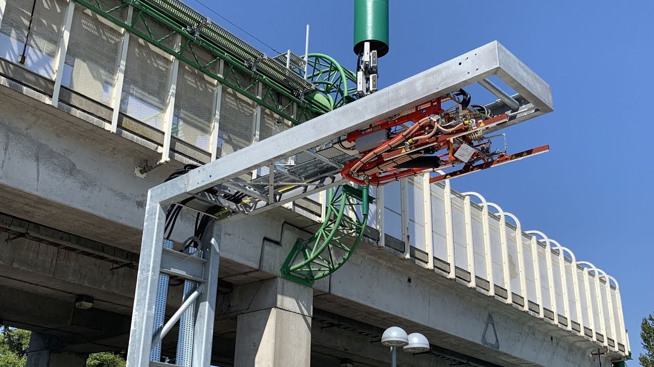 Time Lapse: Installation of the Battery-Electric Bus Charger - YouTube