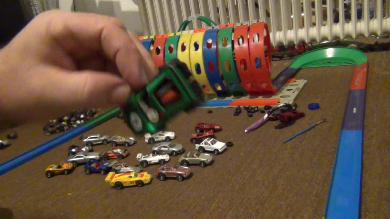 DARDA AUTO BAHN - GT - 10 LOOPINGS - schwarze 5 - YouTube