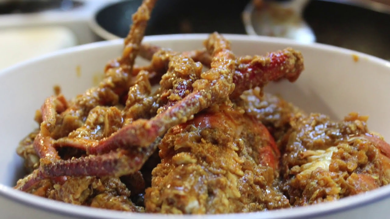 Burmese Prawn Curry - Large Freshwater Prawns - YouTube