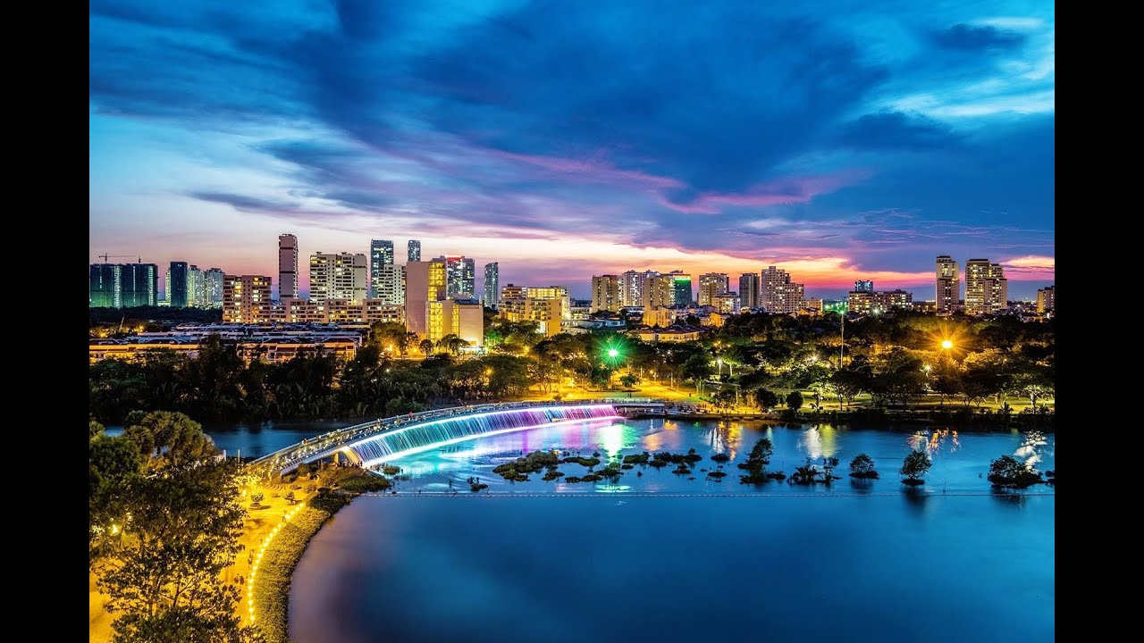 Cầu Ánh Sao / StarLight Bridge Saigon - YouTube