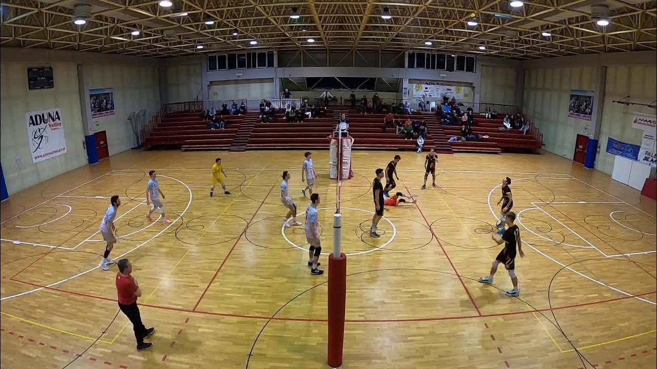 USD CASALSERUGO PALLAVOLO - BASSANO VOLLEY - YouTube