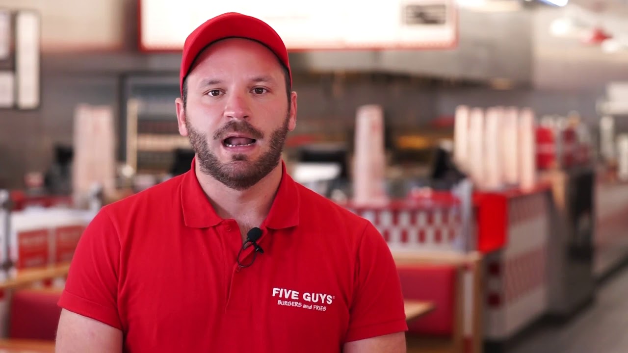 Ser un District Manager Five Guys - YouTube