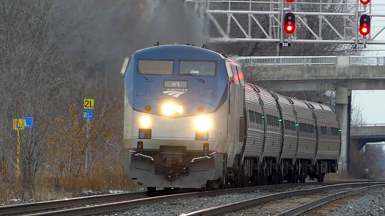 VIA Train 97 detouring on the CN Halton sub at Georgetown Station - YouTube