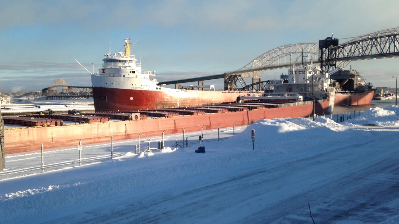 Great Lakes Freighter CSL Frontenac - YouTube