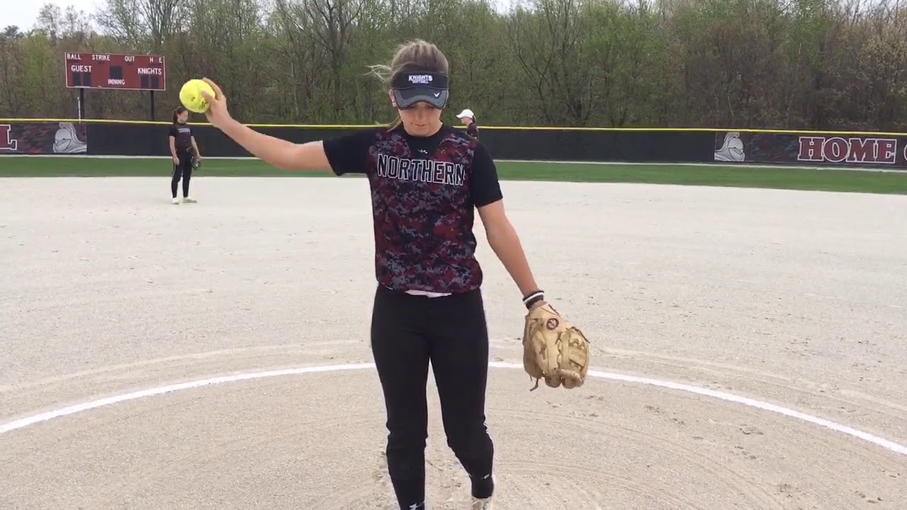 Meet the 2018 Walled Lake Northern softball team - YouTube
