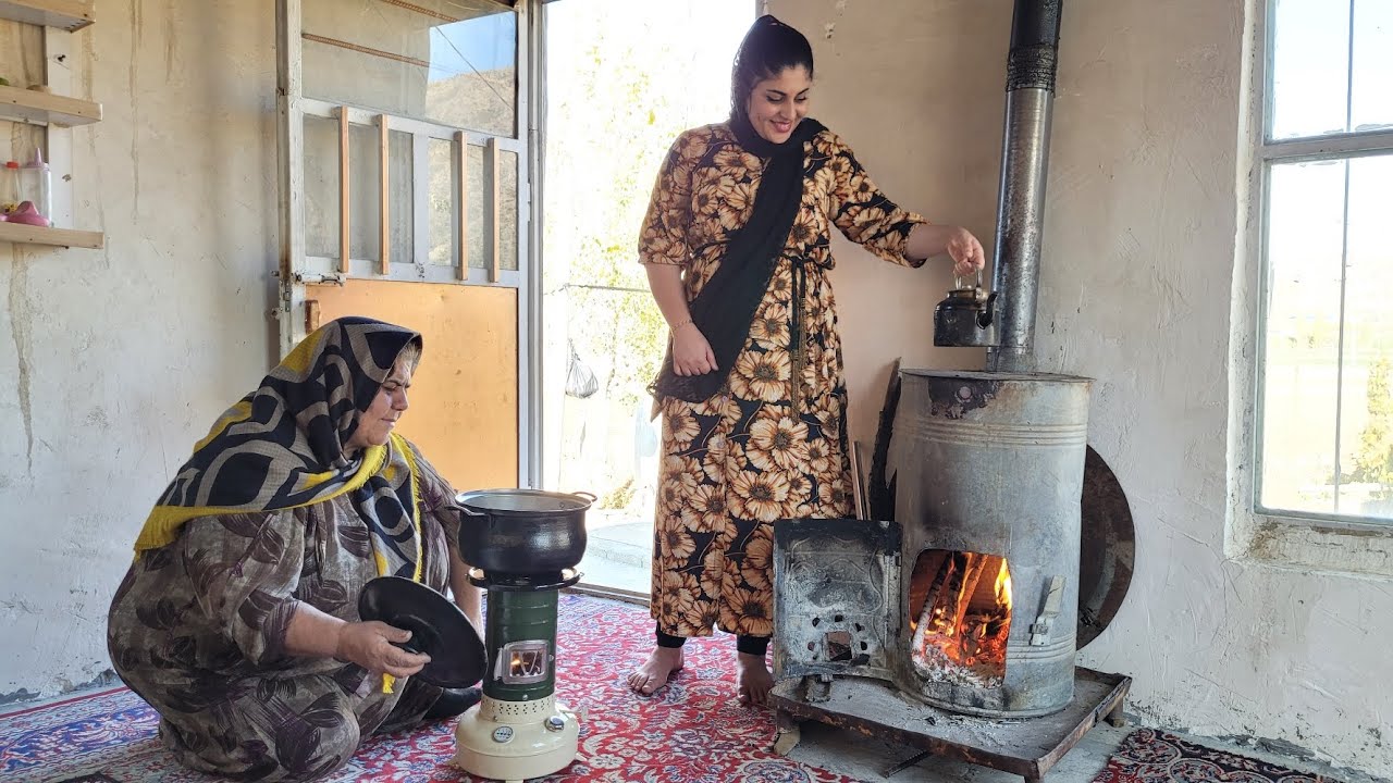 Old oil stoves in the village of Iran | village lifestyle of Iran - YouTube