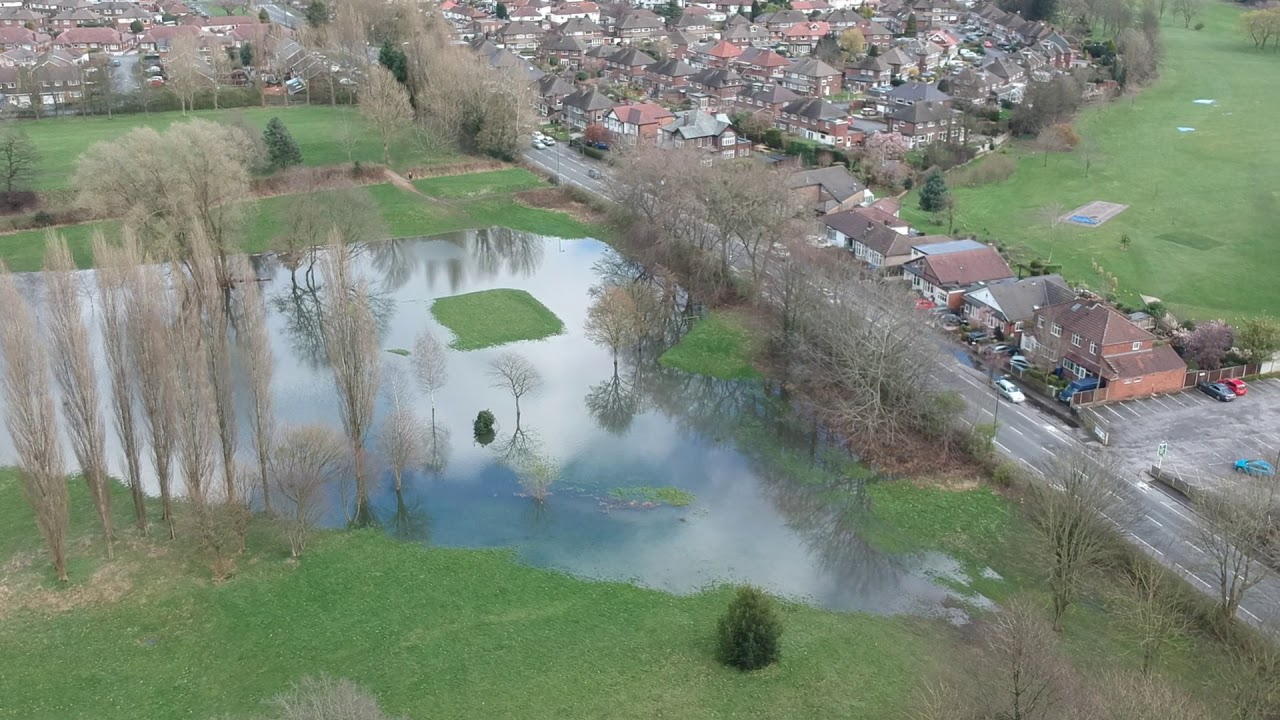 Flooding on old William Wroe golf course - YouTube