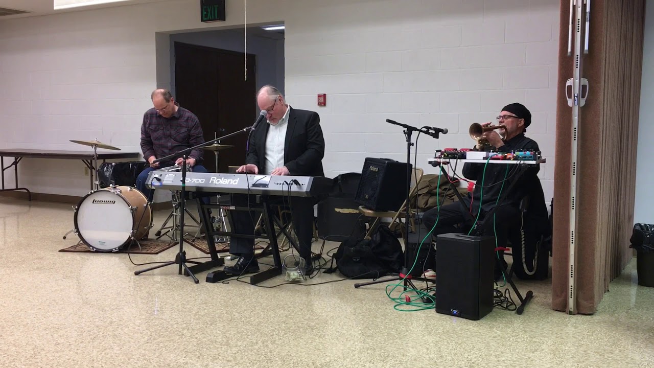 Mark Biegel and David Vicari perform "Let there be Peace on Earth" 3/3 ...