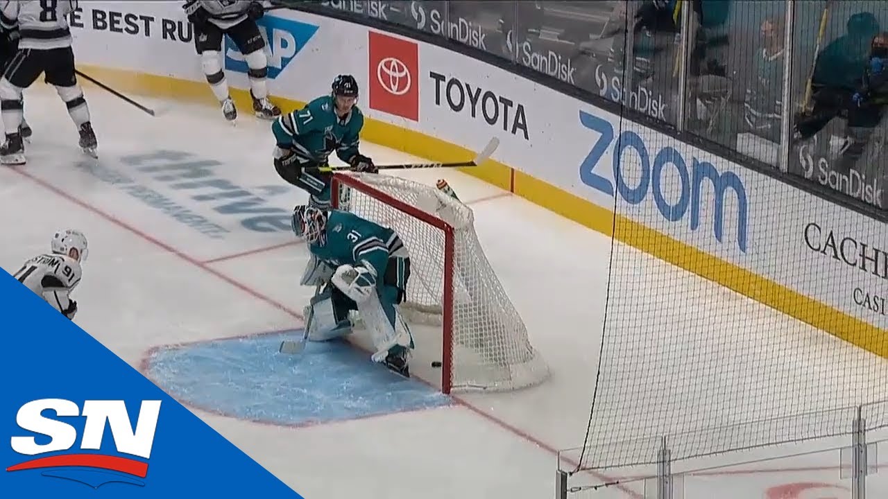 Jaret Anderson-Dolan's Sharp-Angle Shot Fools Martin Jones & Slides ...