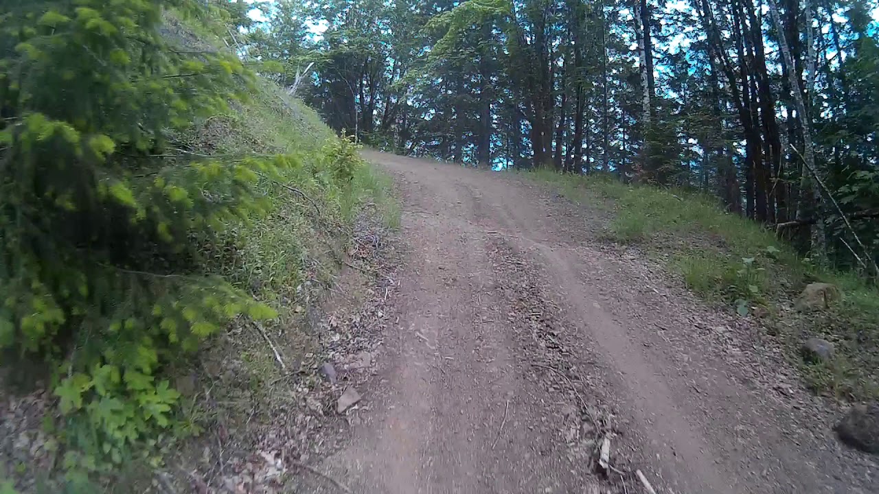 Climbing up Beaver Slide Road, Oregon - YouTube