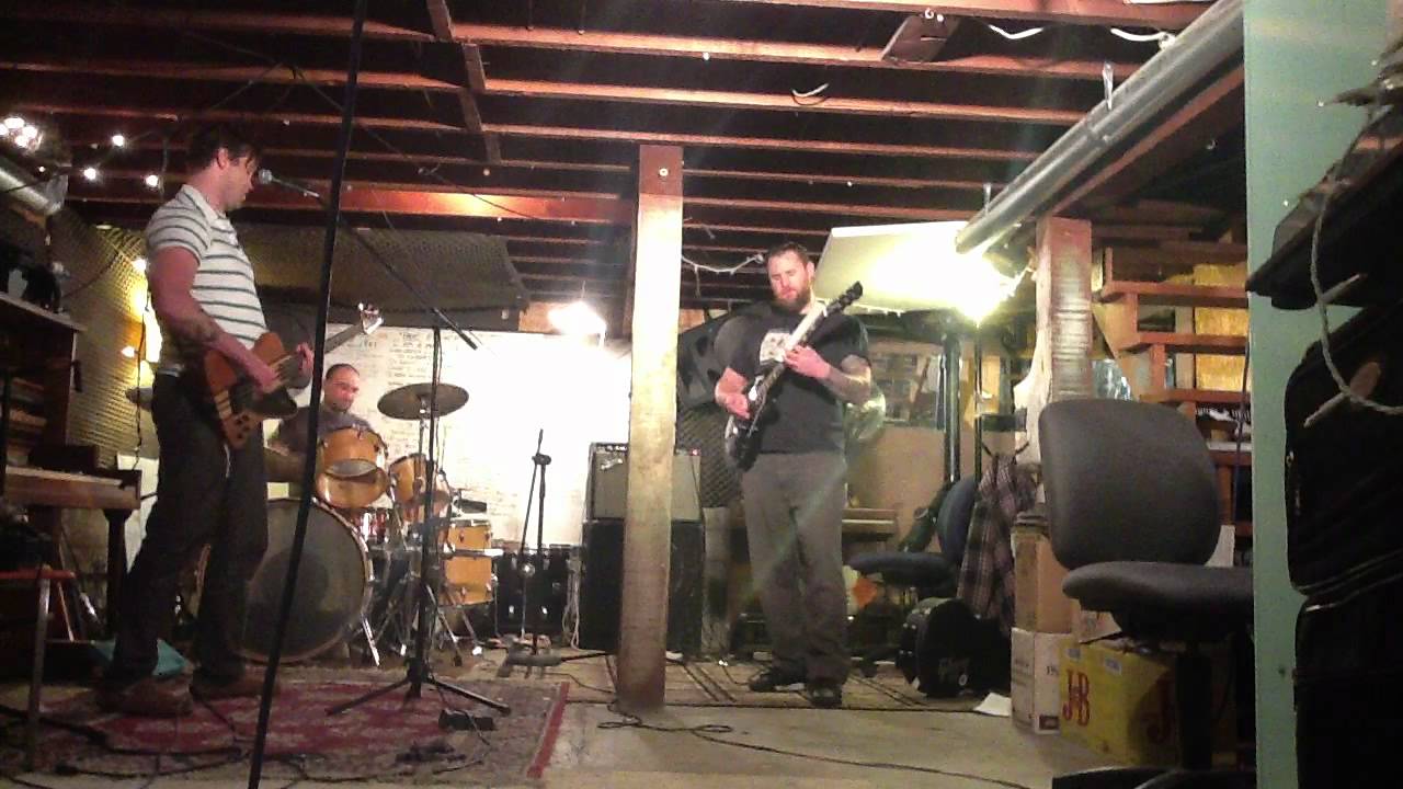 her cut runs deep - YouTube