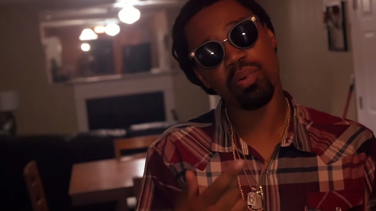 Andy Mac - Code To The Streets ( OFFICIAL MUSIC VIDEO ) - YouTube