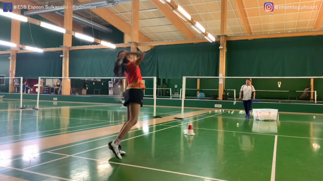 Small swing with shuttles.2 // Badminton training - YouTube