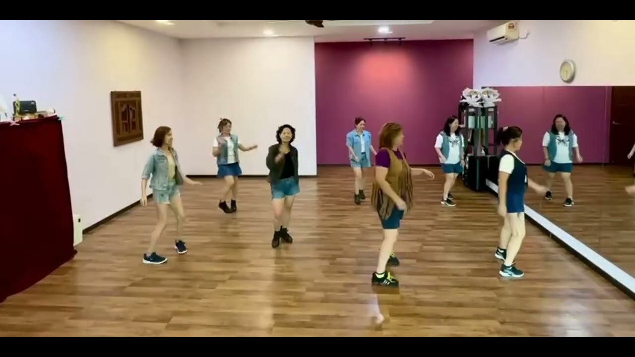ZHAN MA ( 战马 ) Line Dance - YouTube