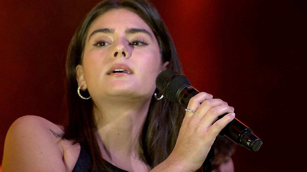 SVEA - Give & Take (Live at Karantänfestivalen, Stockholm) - YouTube