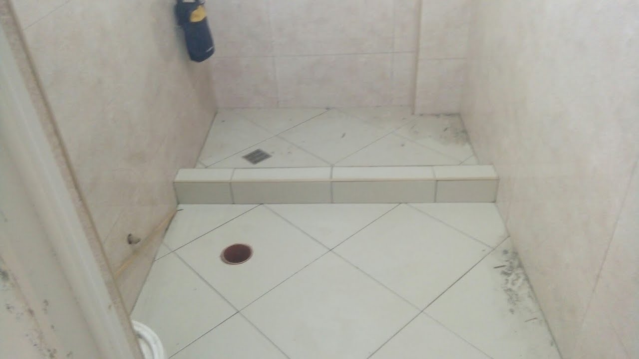 pano maglagay ng sukalo o partisyon sa shower at toilet bowl - YouTube