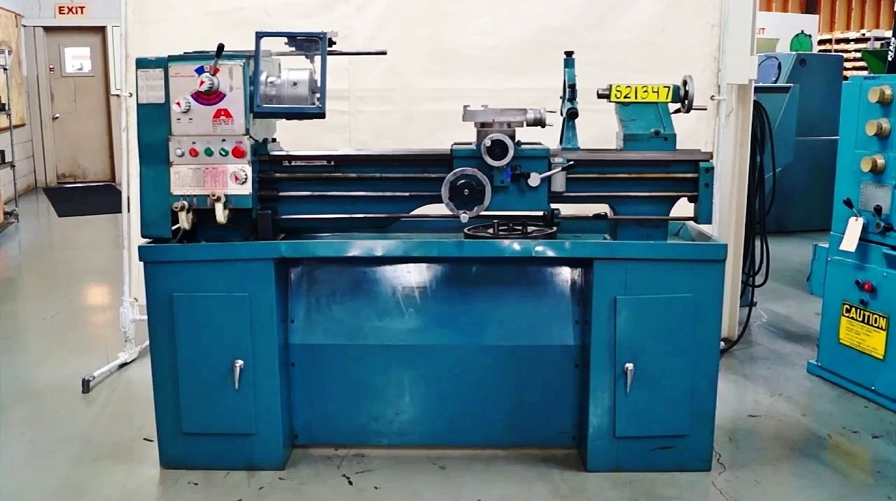 ACURA 14" x 40" Engine Lathe Model 01440 - YouTube