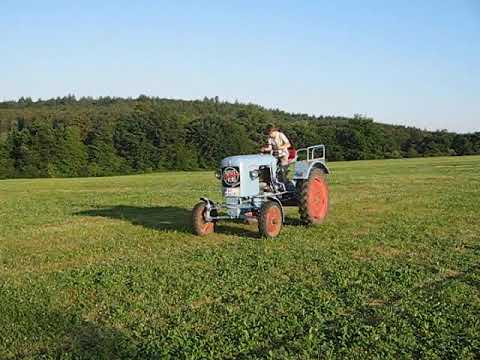 Eicher ED 13 sound 2 - YouTube