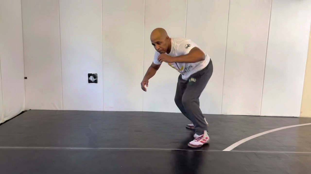 Teach your athletes how to move their feet 🦶 🦶 - YouTube