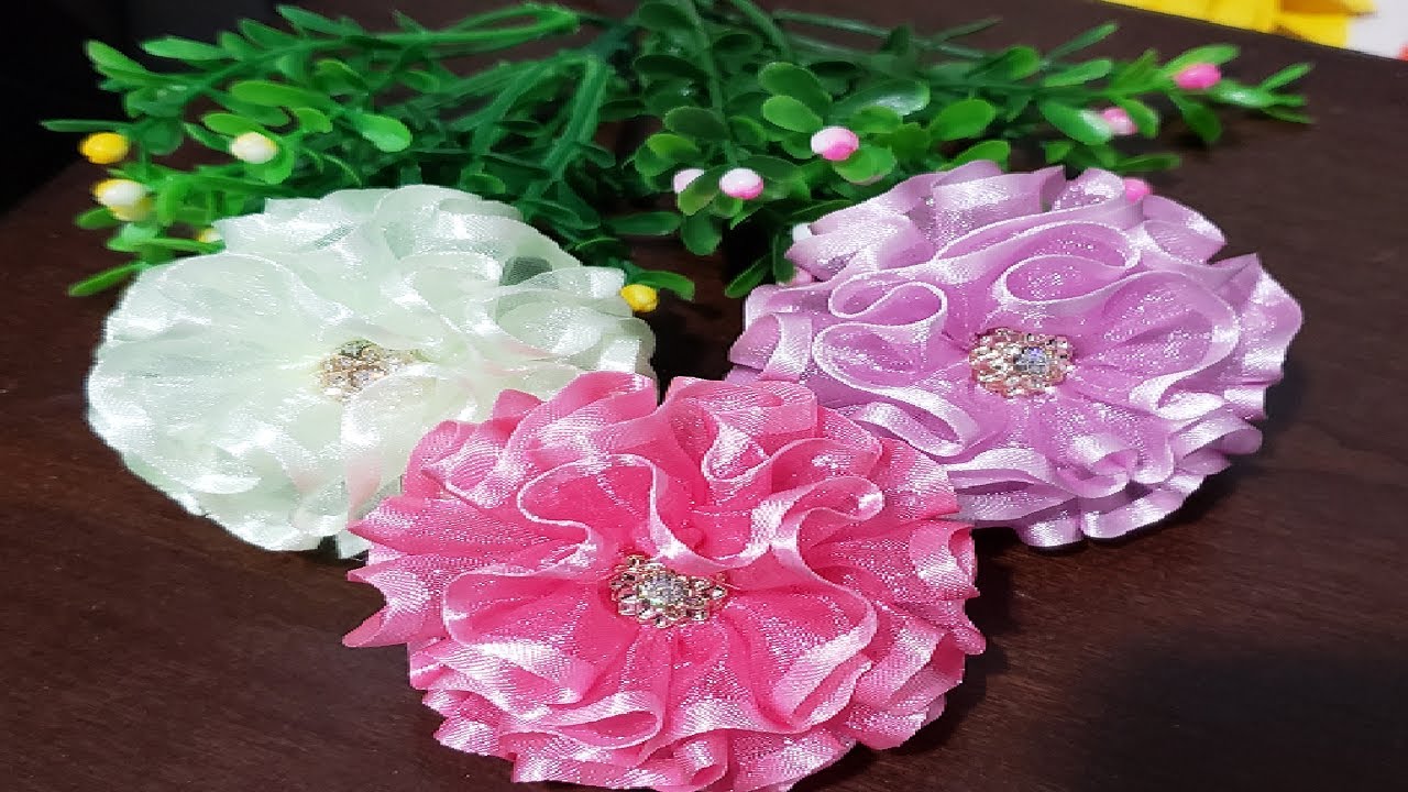 Amazing organza ribbon craft! Handmade! DIY tutorial! Ribbon tricks ...