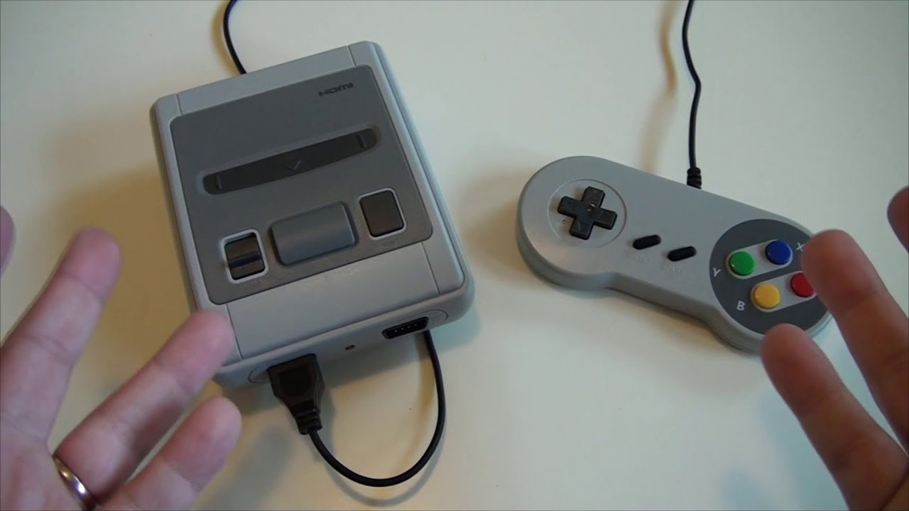 Super Famiclone Mini : Hâche des Emmie ! - YouTube