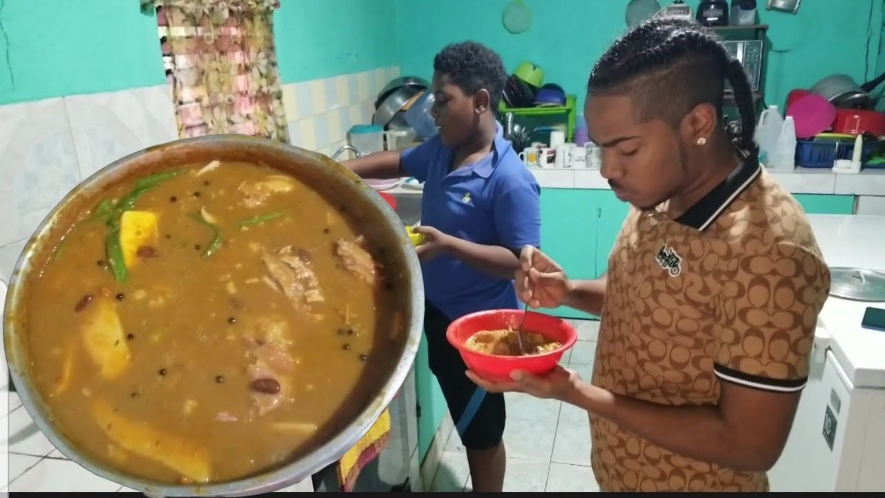 RED PEAS SOUP WITH PIG'S TAIL & CHICKEN STEPPERS (Making Real Jamaican ...
