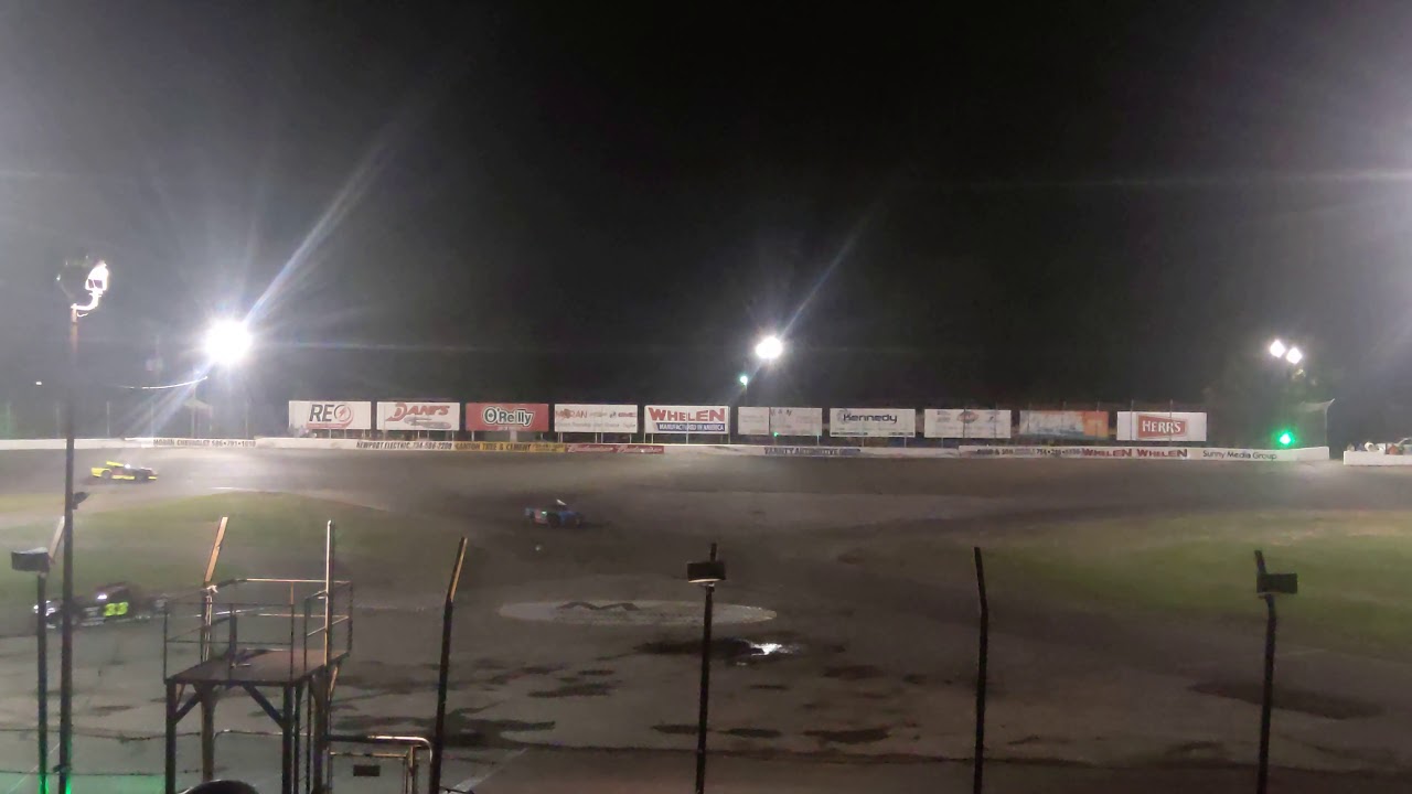 2019 Figure 8, Flat Rock Speedway, Michigan, Greg Studt - YouTube