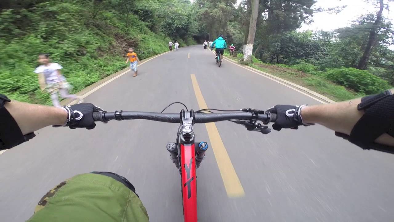 Mountain Biking in China | West Mountain, Kunming (2) - YouTube