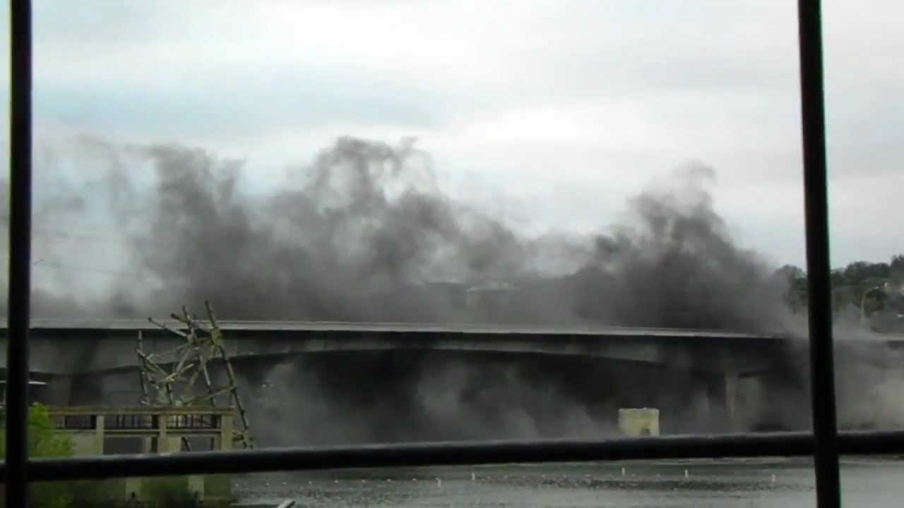 Bridge Implosion in Marble Falls, TX - YouTube