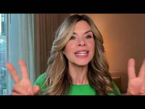 Live with Dina Doll: The Chat before the Conversation