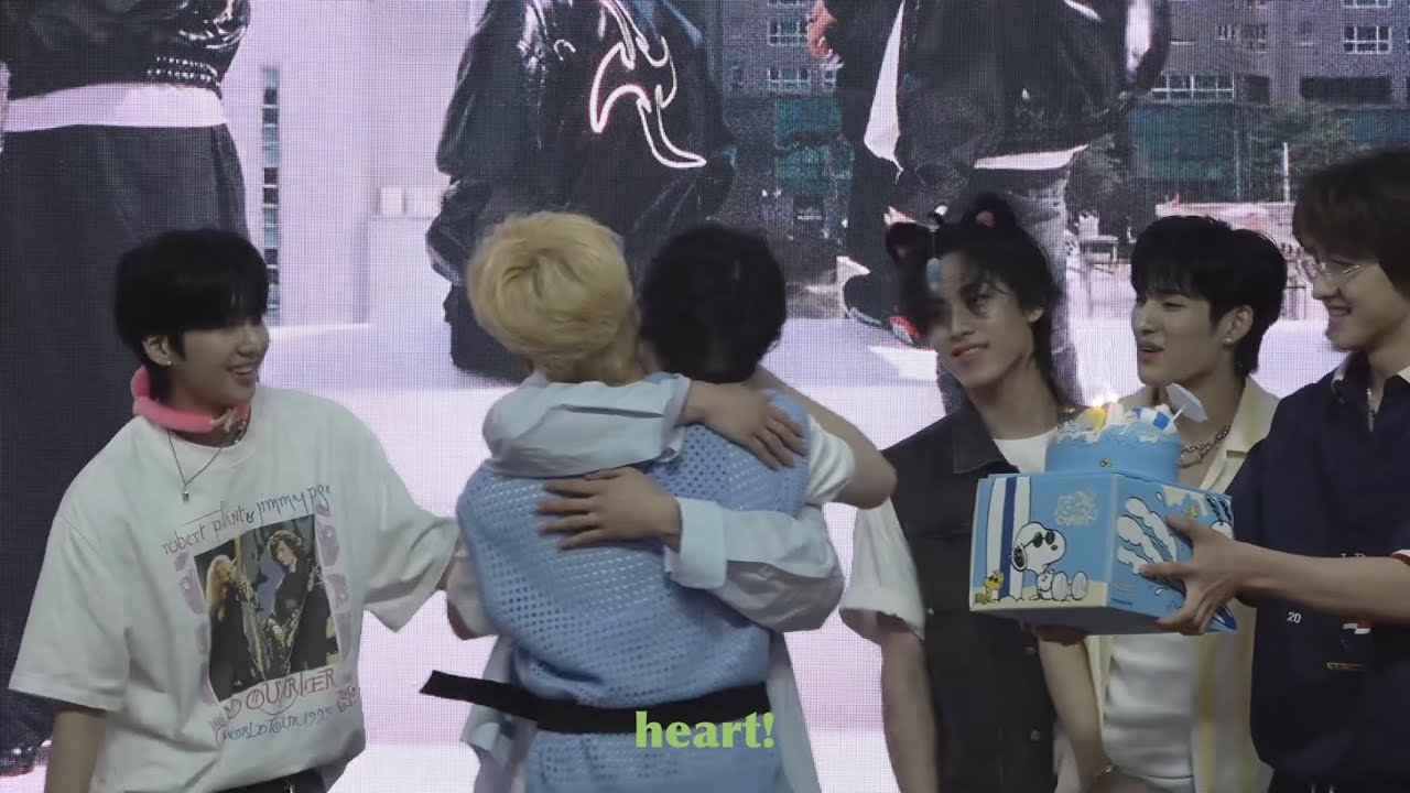 240622 82MAJOR 황성빈 Birthday 직캠 - YouTube