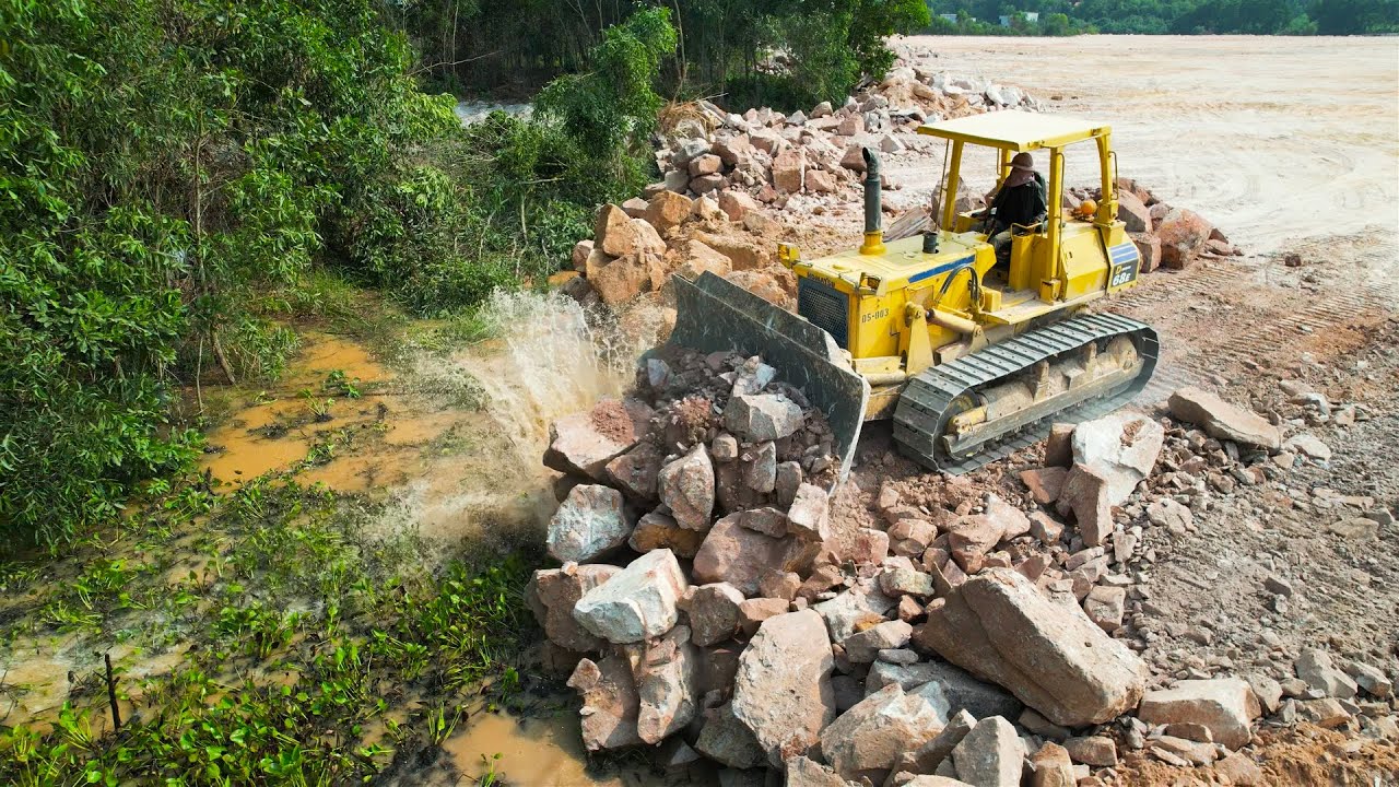 Most Satisfying Operator Big Dozer Moving Rock, Dump Truck Unloading ...