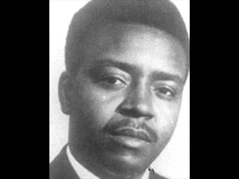 FELIX MOUMIE - YouTube