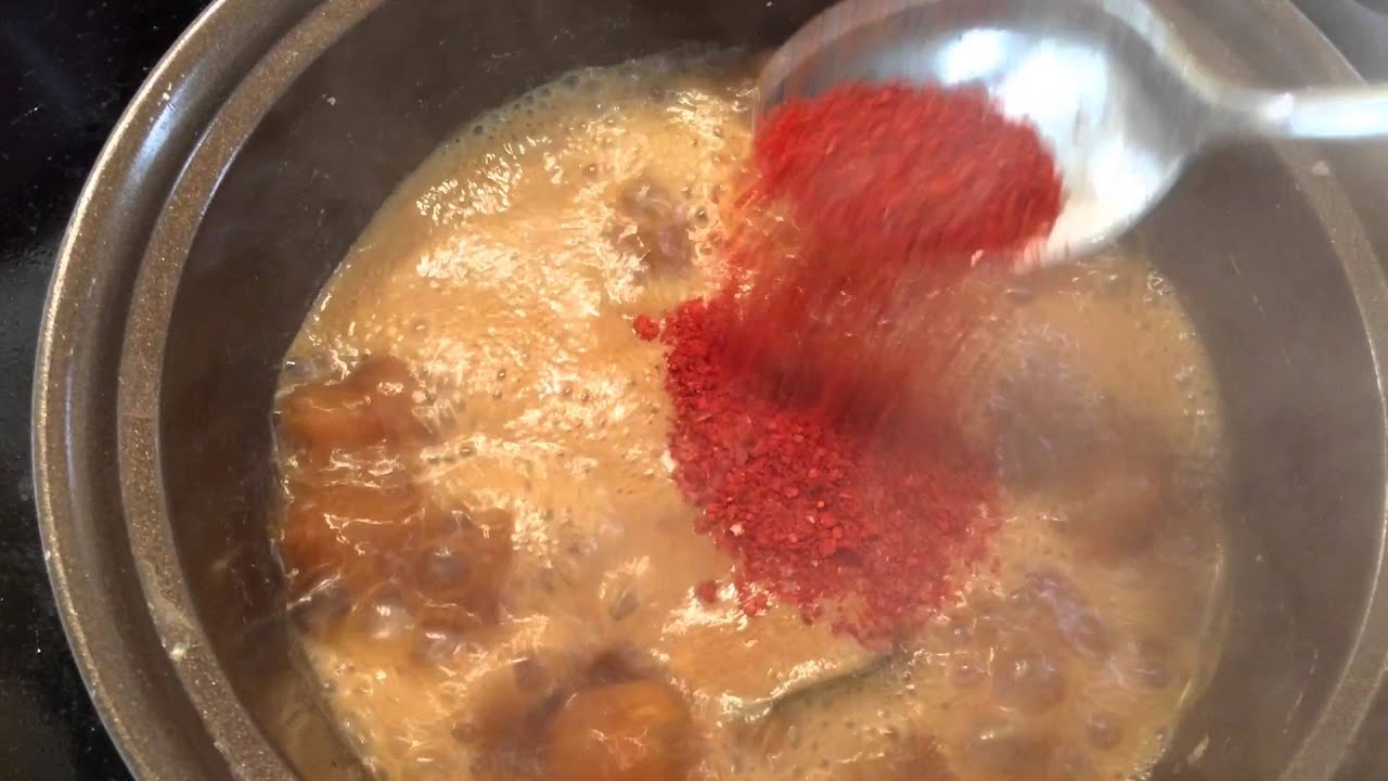 How to make Doenjang jjigae( bean paste stew ) - YouTube