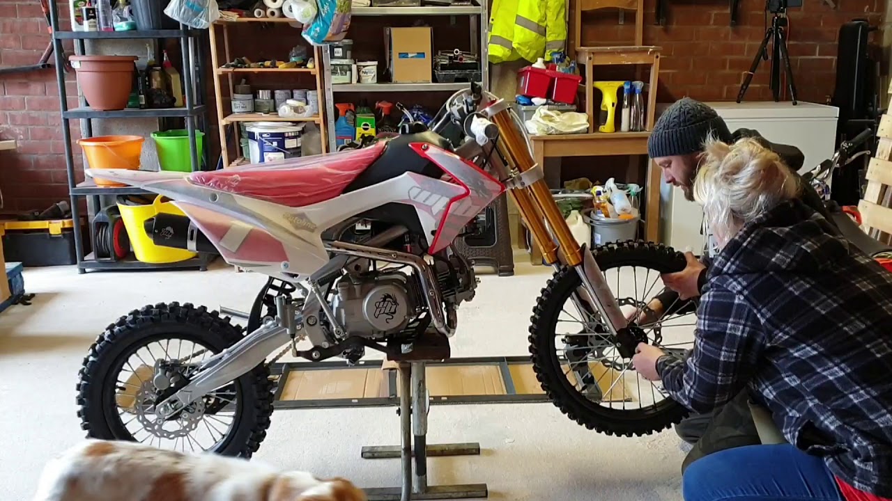 Welsh pit bike race 140 and race 160 unboxing - YouTube