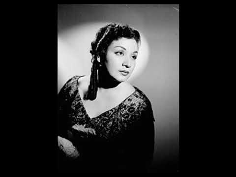 Oralia Domínguez donates Ulrica her Full Chest Voice - YouTube