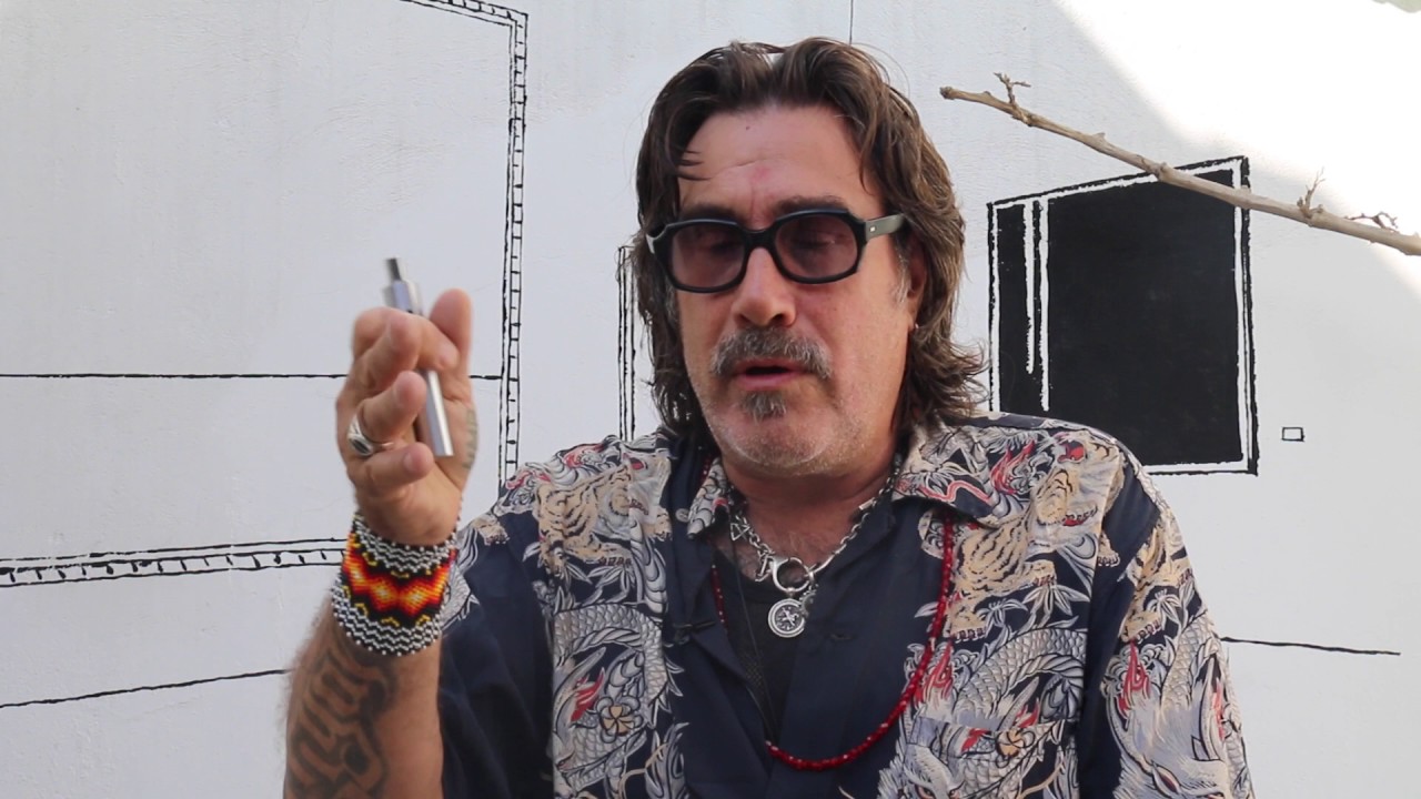 Entrevista con... Jonathan Shaw - YouTube