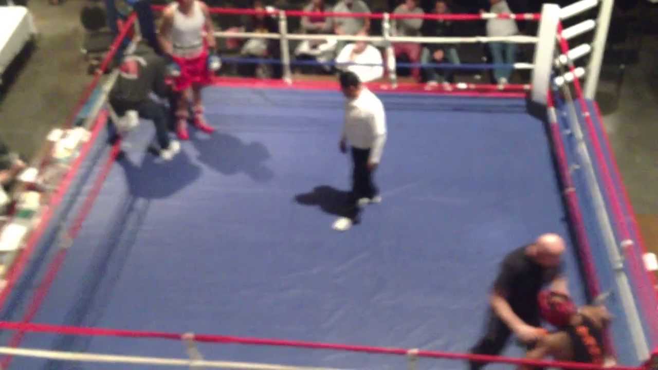 Colton Warner Boxing 11/1/13 Duluth - YouTube