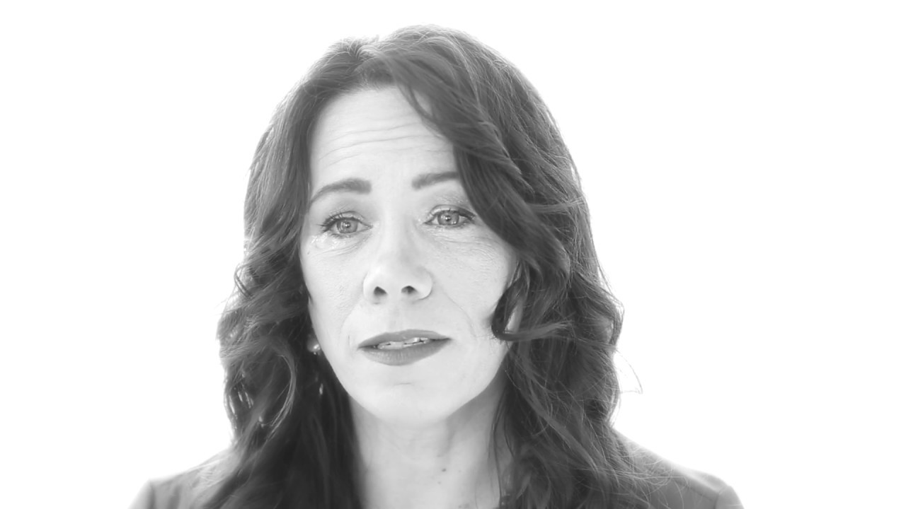 Reneé Austin - "Living without a voice" more at reneeaustin.org - YouTube