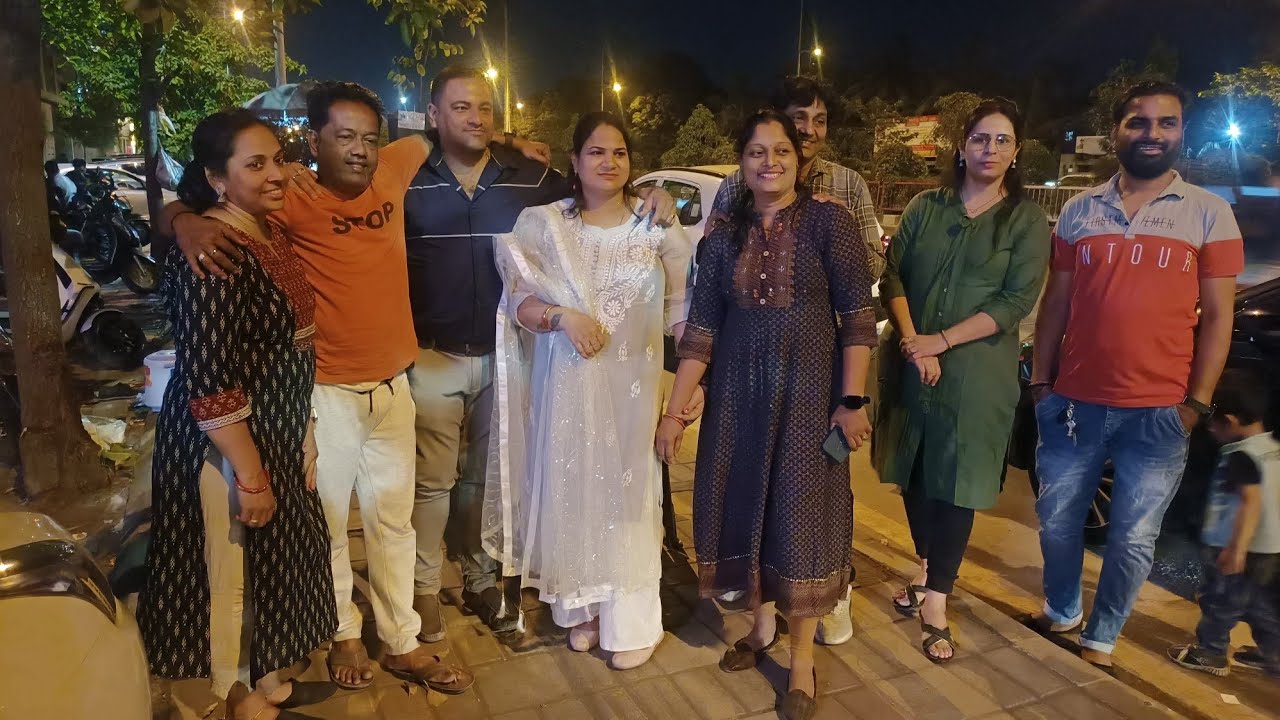 surat ka femous dabba party enjoy kiye - YouTube