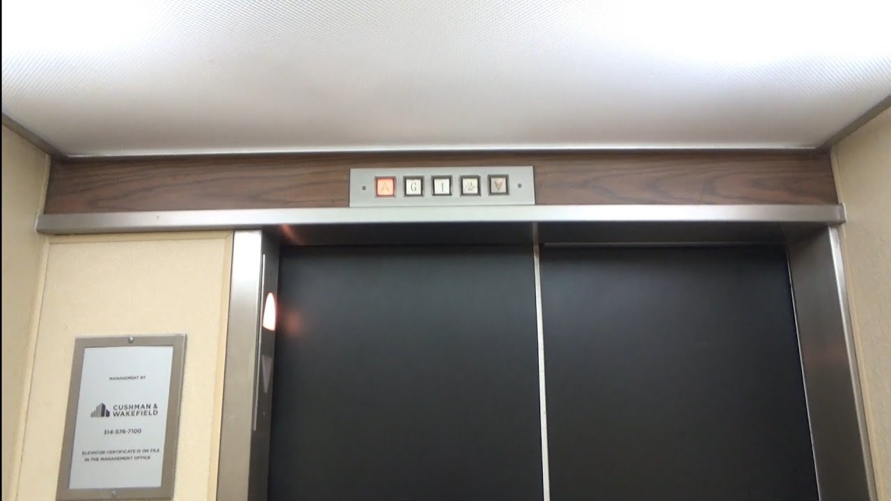 US Hydraulic Elevator @ 734 Westport Plaza - Maryland Heights, MO - YouTube