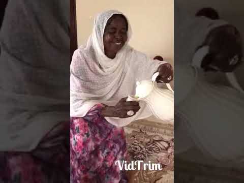 FUNNY ARAB WOMAN DANCE !! MUST WATCH